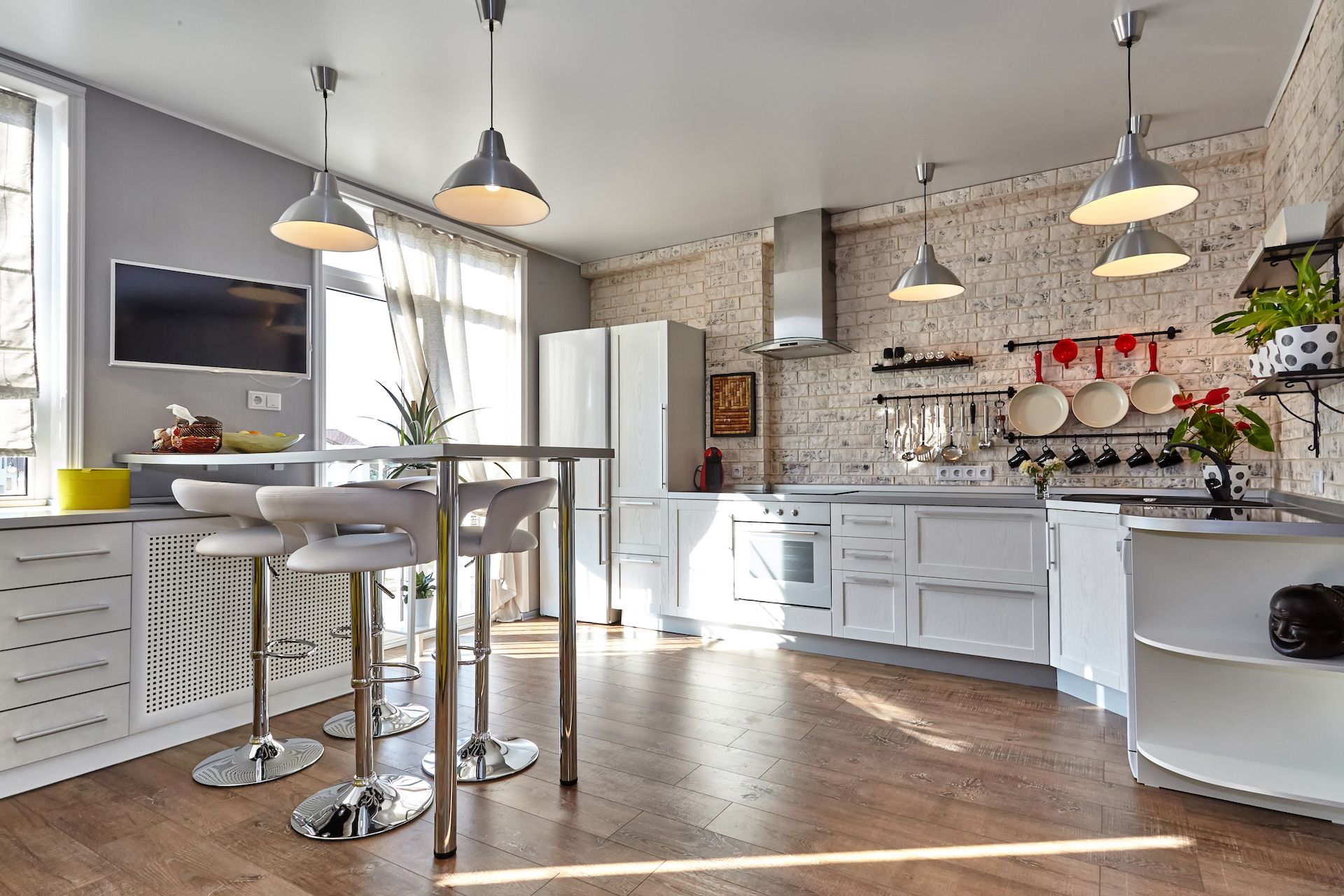 Kypro Wholesale | Flooring, Mouldings & Fencing in Ontario